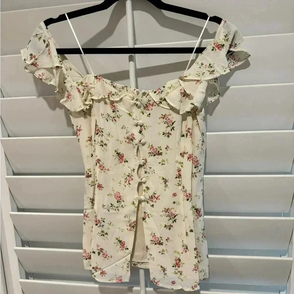 Reformation | Tops | Reformation Nwt Delaney Off The Shoulder Peek A ...